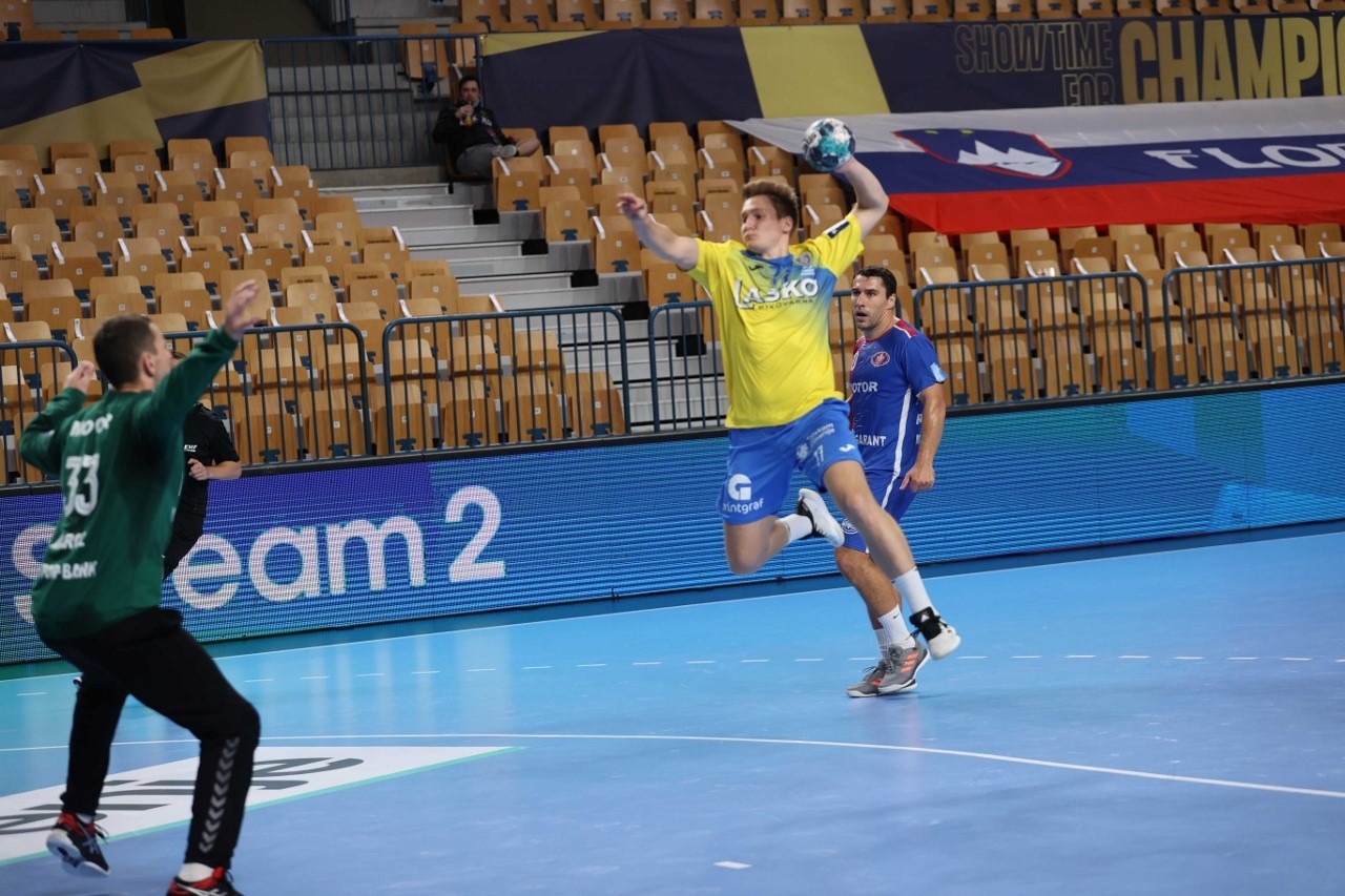 Domen Novak v idealni postavi 6. kroga lige prvakov - ROKOMET.net